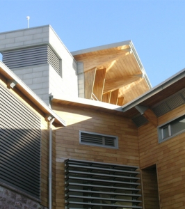 Vigas laminadas de madera de castaño - Almacén de puertas de interior ...